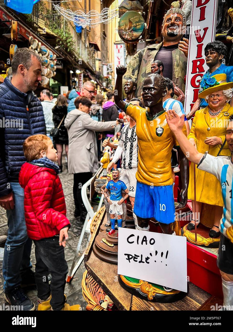 December 30, 2022, NAPLES: Tribute to Pele' in the street of the ...