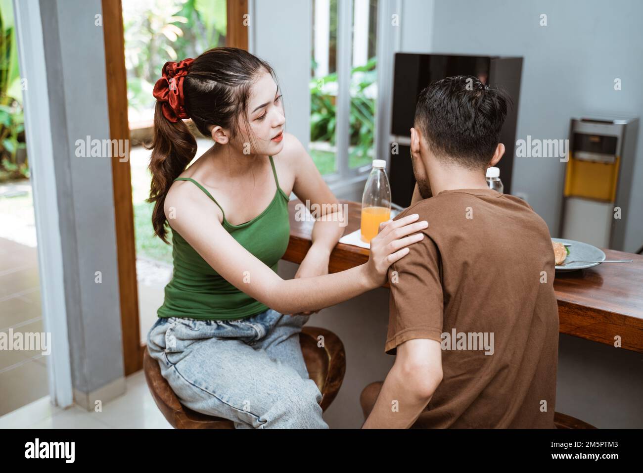 Man dealing with problems hi-res stock photography and images - Alamy