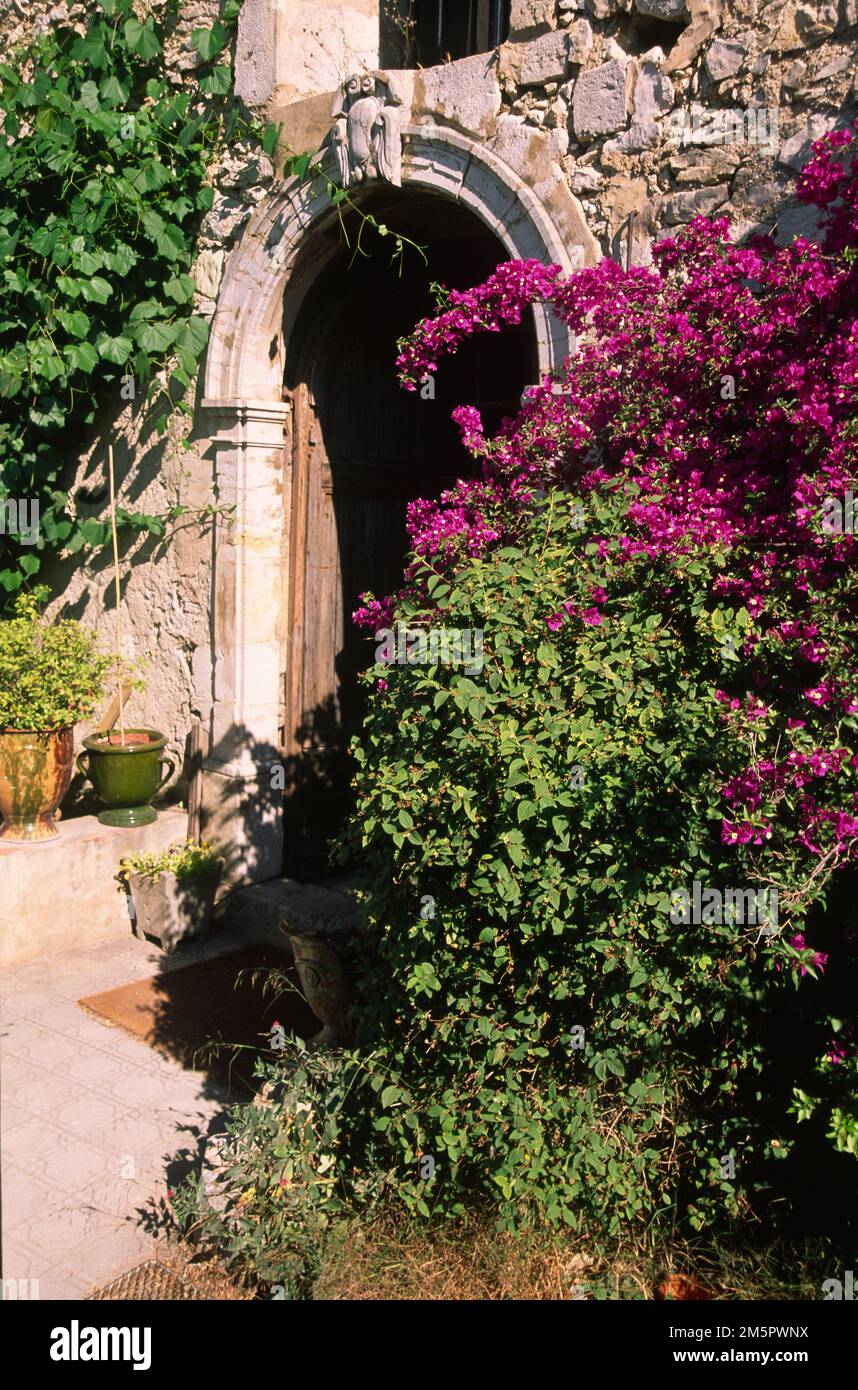 Old chapel of the castle of Ollioules Stock Photo - Alamy