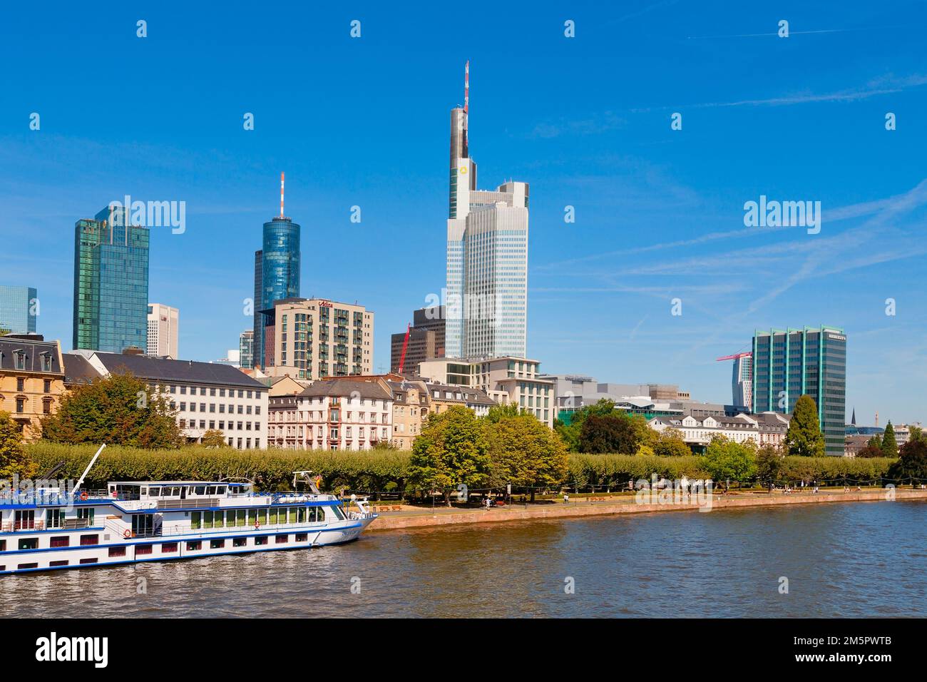 Frankfurt sightseeing hi-res stock photography and images - Alamy