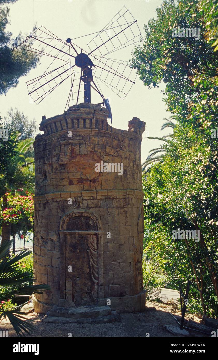 Old wind turbine to raise water for irrigation Stock Photo - Alamy