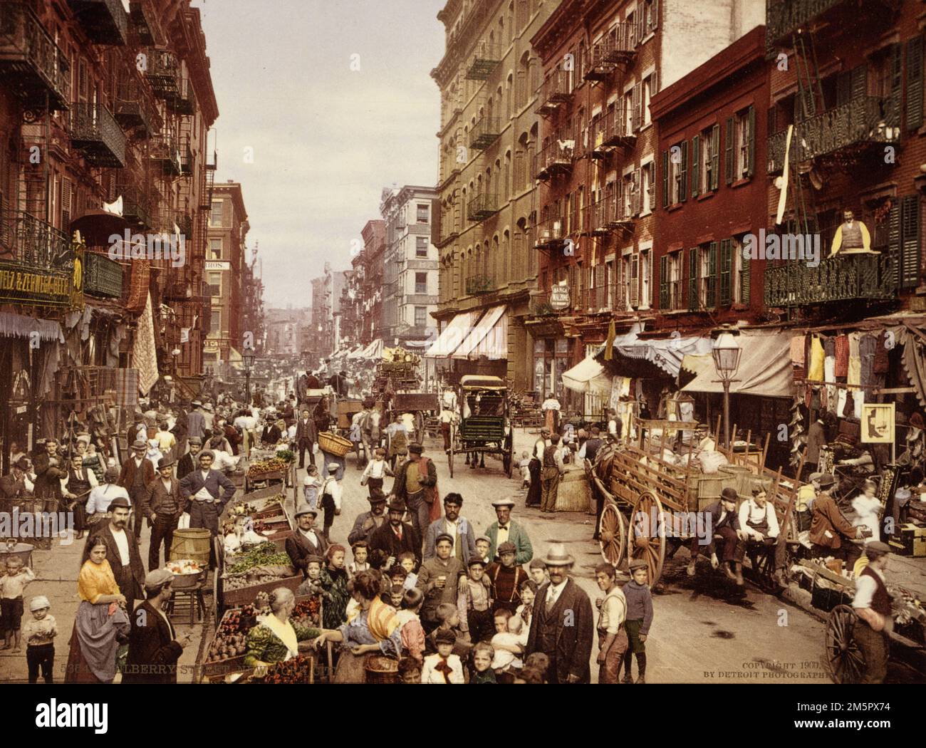 Mulberry street new york hi-res stock photography and images - Alamy