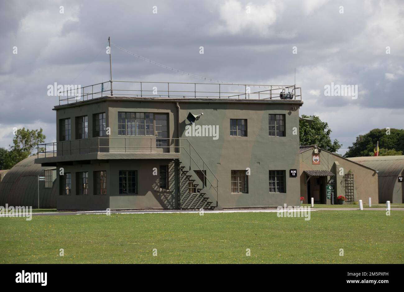 Air traffic control tower raf hi-res stock photography and images - Alamy