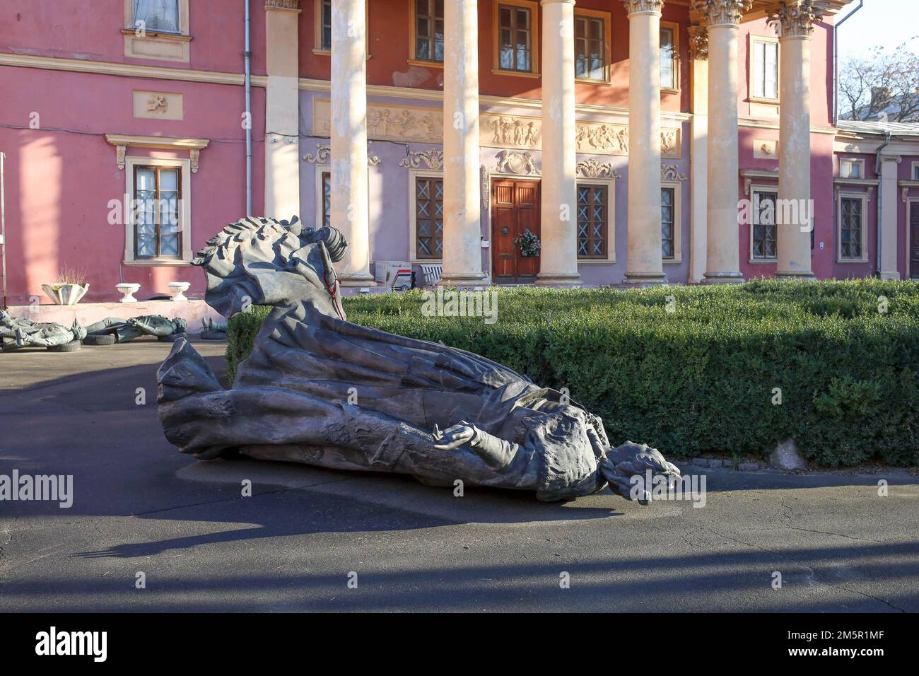 Odessa, Ukraine. 30th Dec, 2022. The sculpture of Catherine 2 is ...