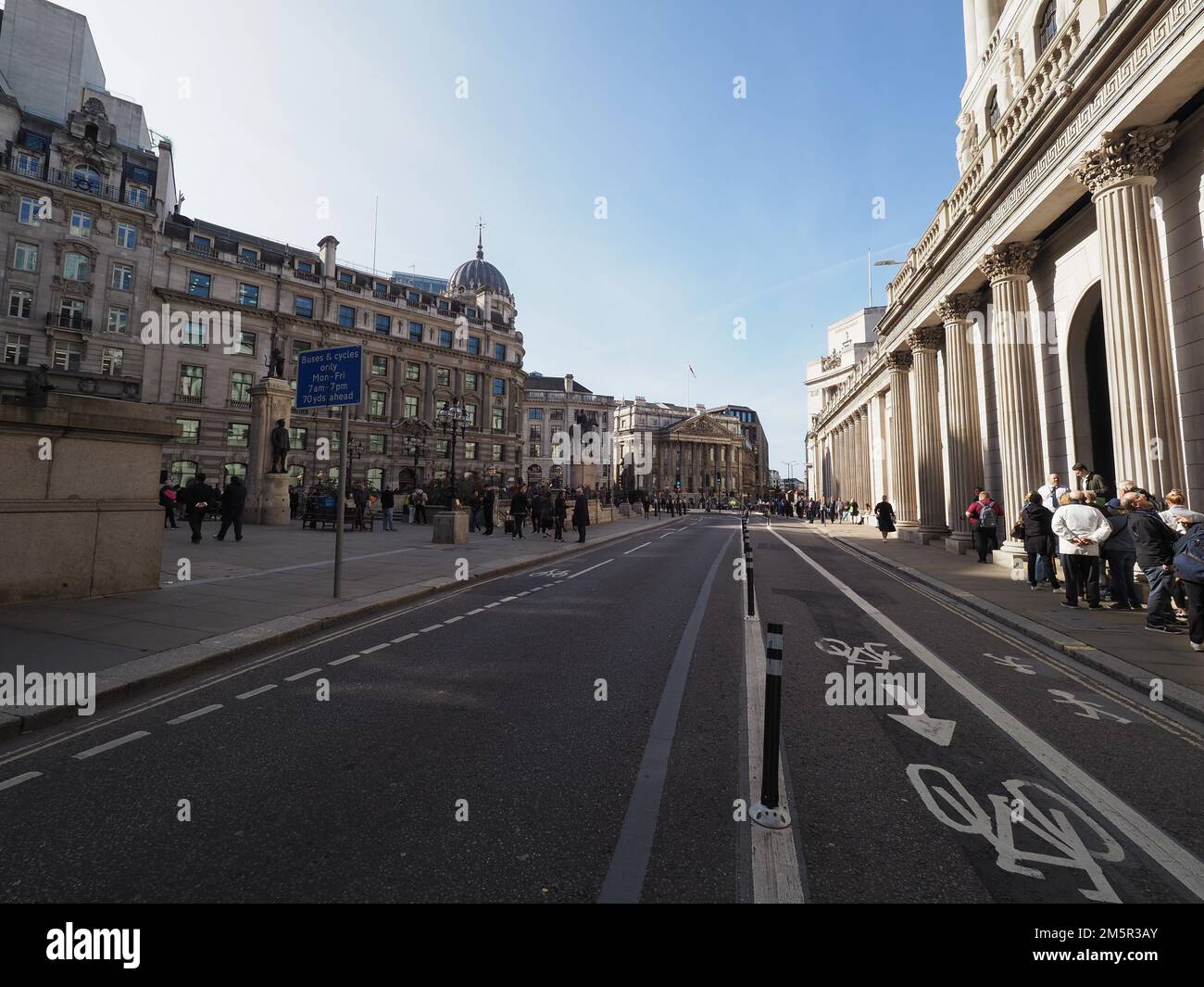 LONDON, UK - CIRCA OCTOBER 2022: People queueing at Bank of England BoE ...