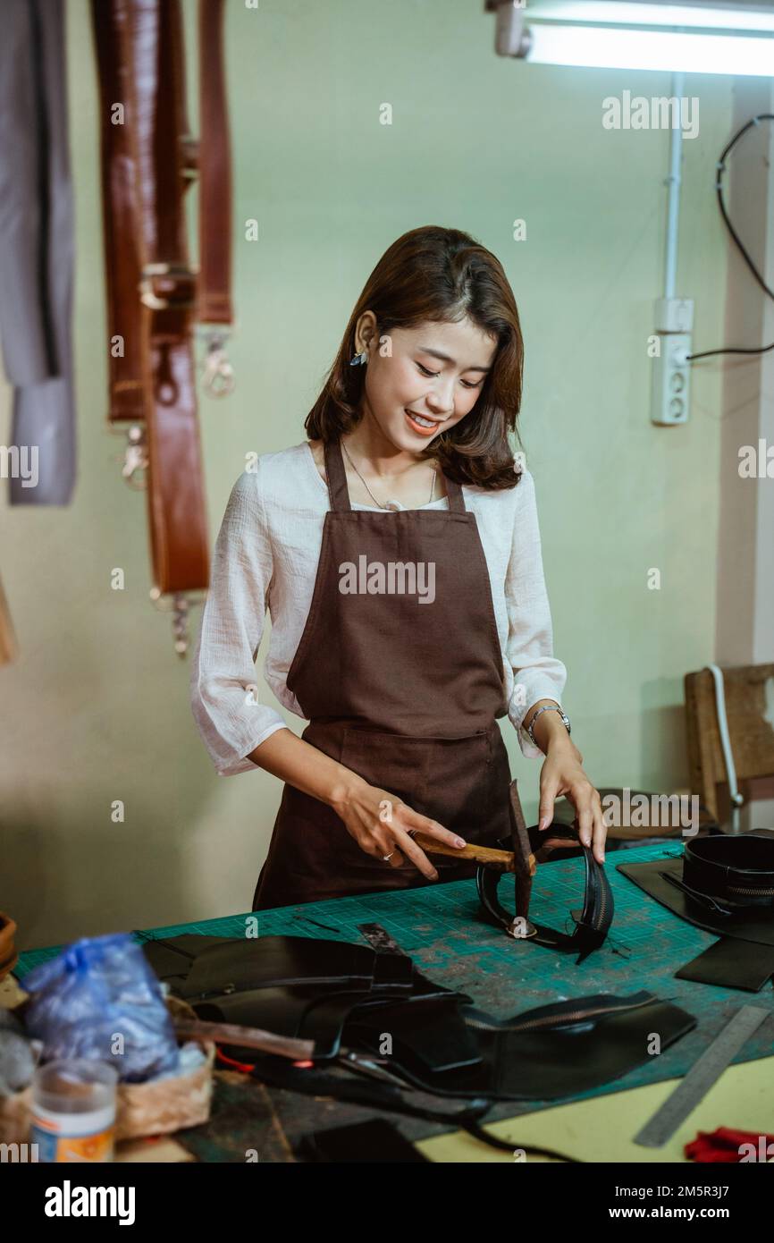 Leather craft works hi-res stock photography and images - Alamy