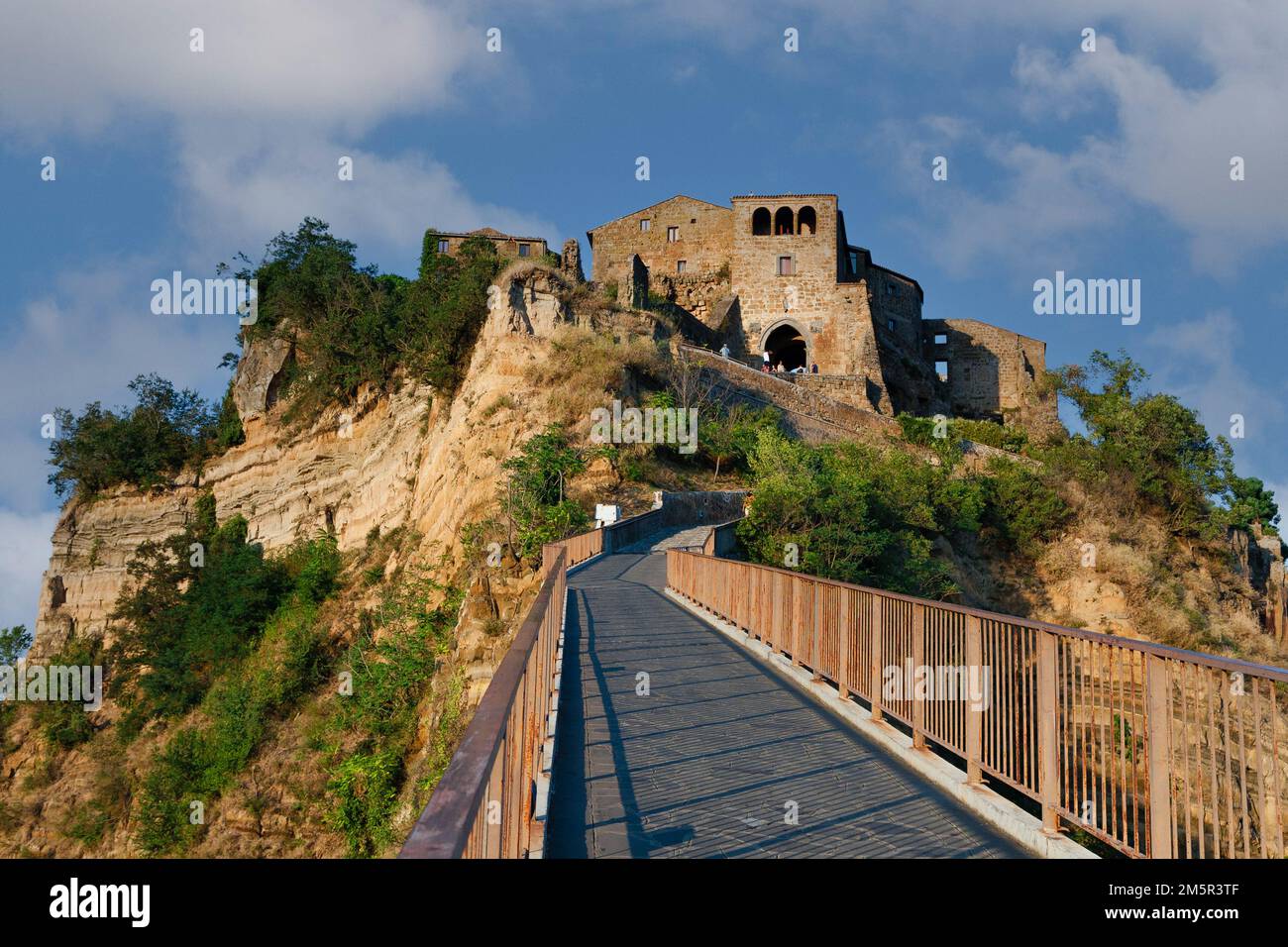 Pedestrian bridge rising to Civita di Bagnoregio hilltop village on ...