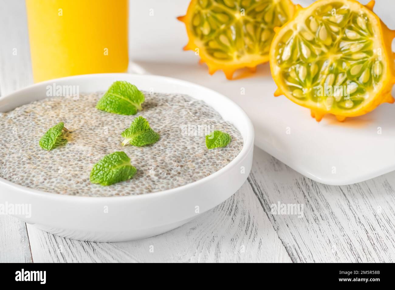 Bowl of chia seed pudding with kiwano fruit Stock Photo - Alamy