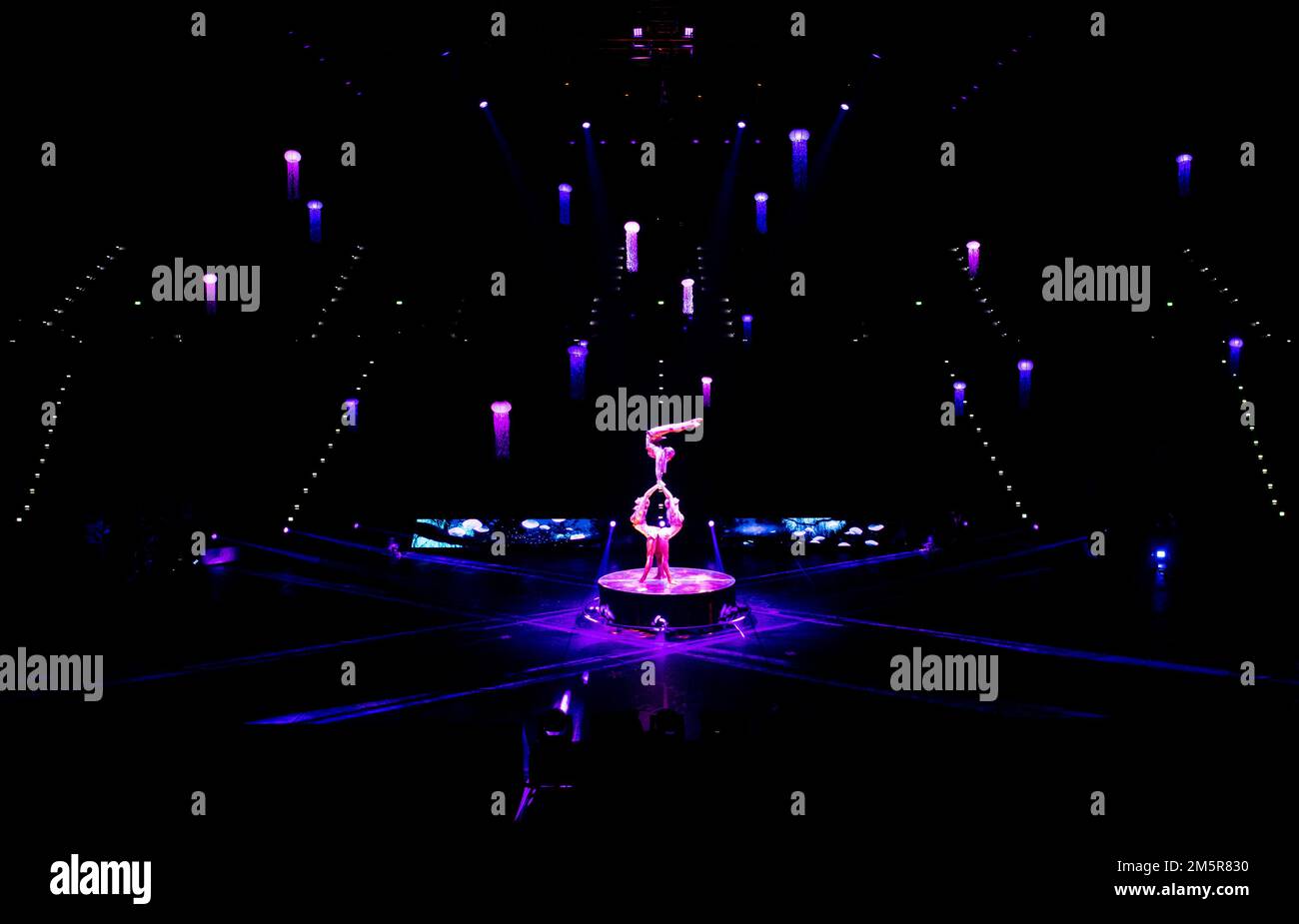 Oldenburg, Germany. 30th Dec, 2022. The "Trio Bellissimo" shows their ...