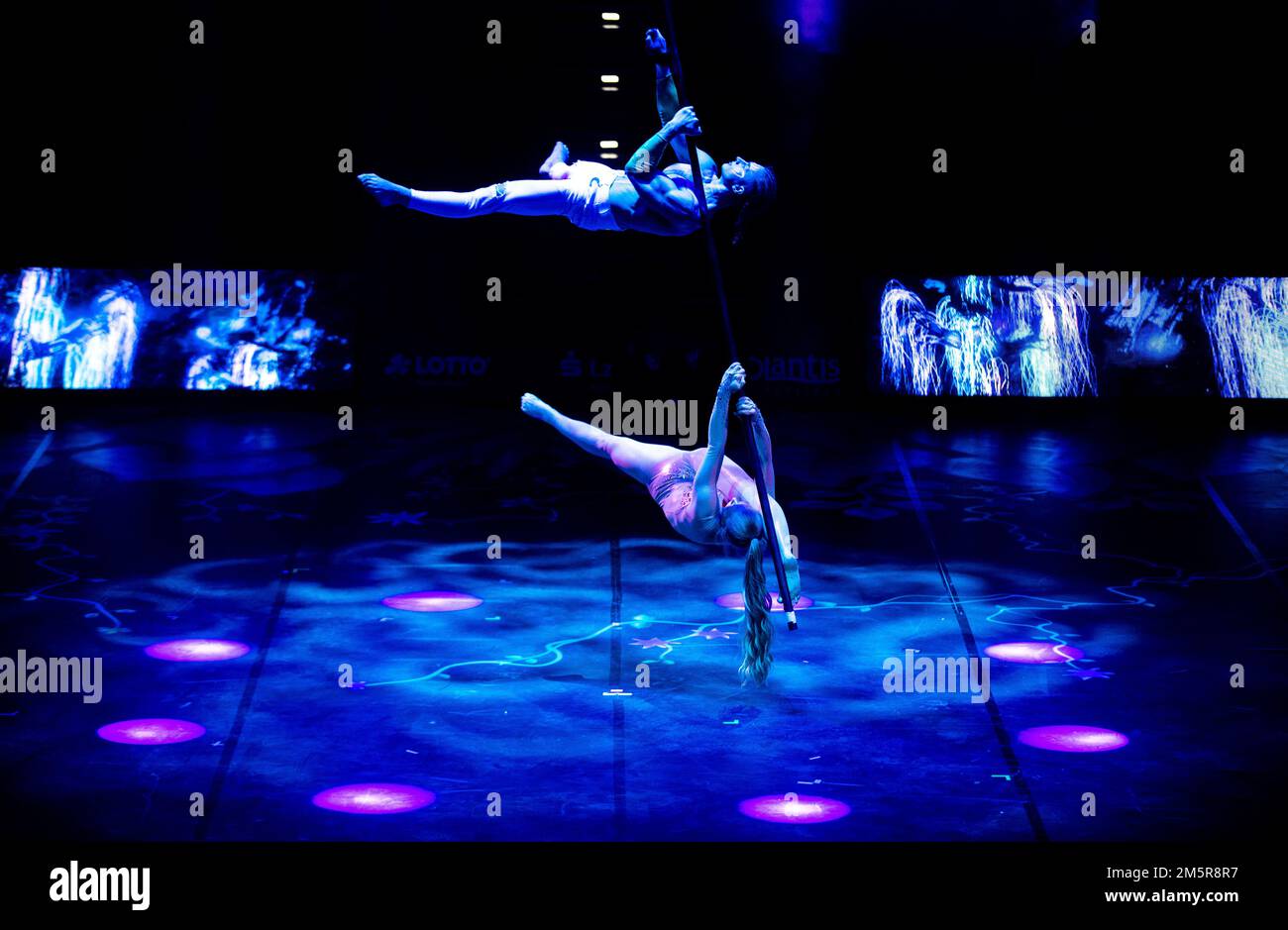 Oldenburg, Germany. 30th Dec, 2022. The "Duo LuC" shows their ...