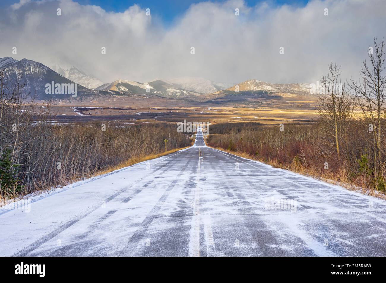 Winter conditions on a remote rural highway in the foothills of ...