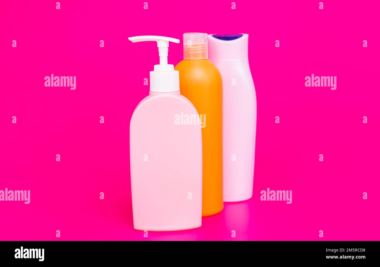 Multicolor plastic liquid containers for cosmetic products packaging in ...