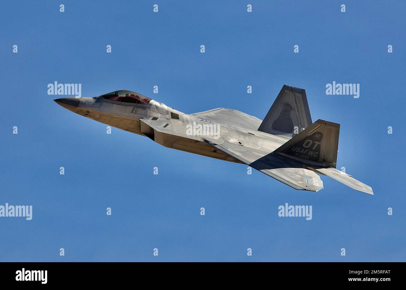 Lockheed F22 Raptor Stock Photo - Alamy