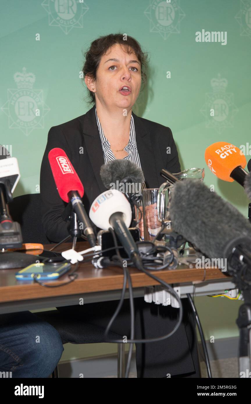 Tim edwards wallasey hi-res stock photography and images - Alamy