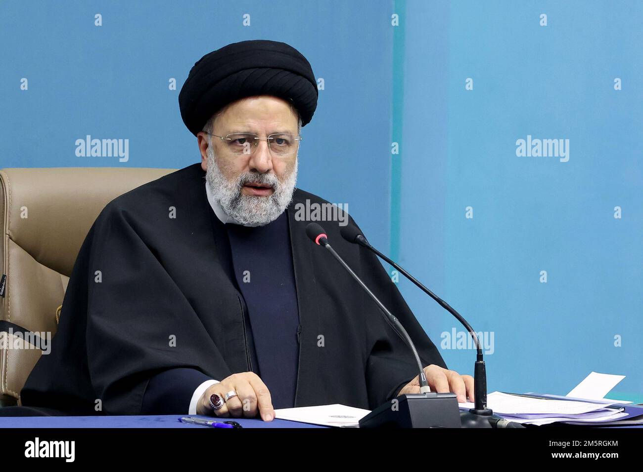 Family and governance hi-res stock photography and images - Alamy