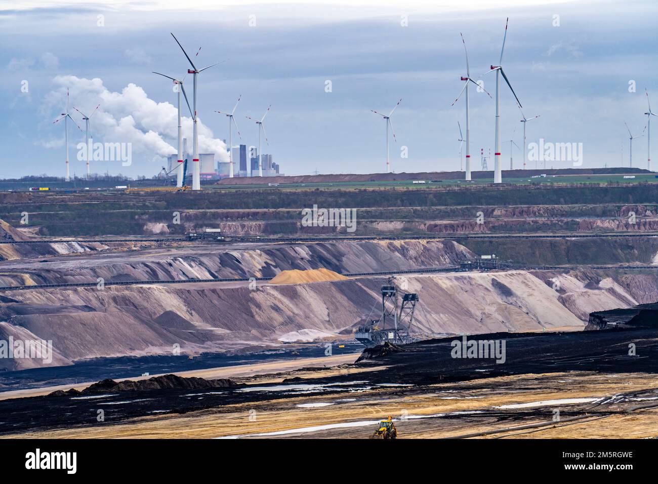 Garzweiler 2 opencast lignite mine, lignite-fired power plant, RWE ...