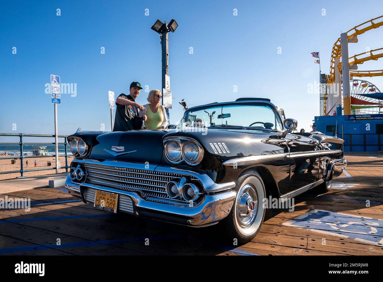 Friends monica hi-res stock photography and images - Alamy