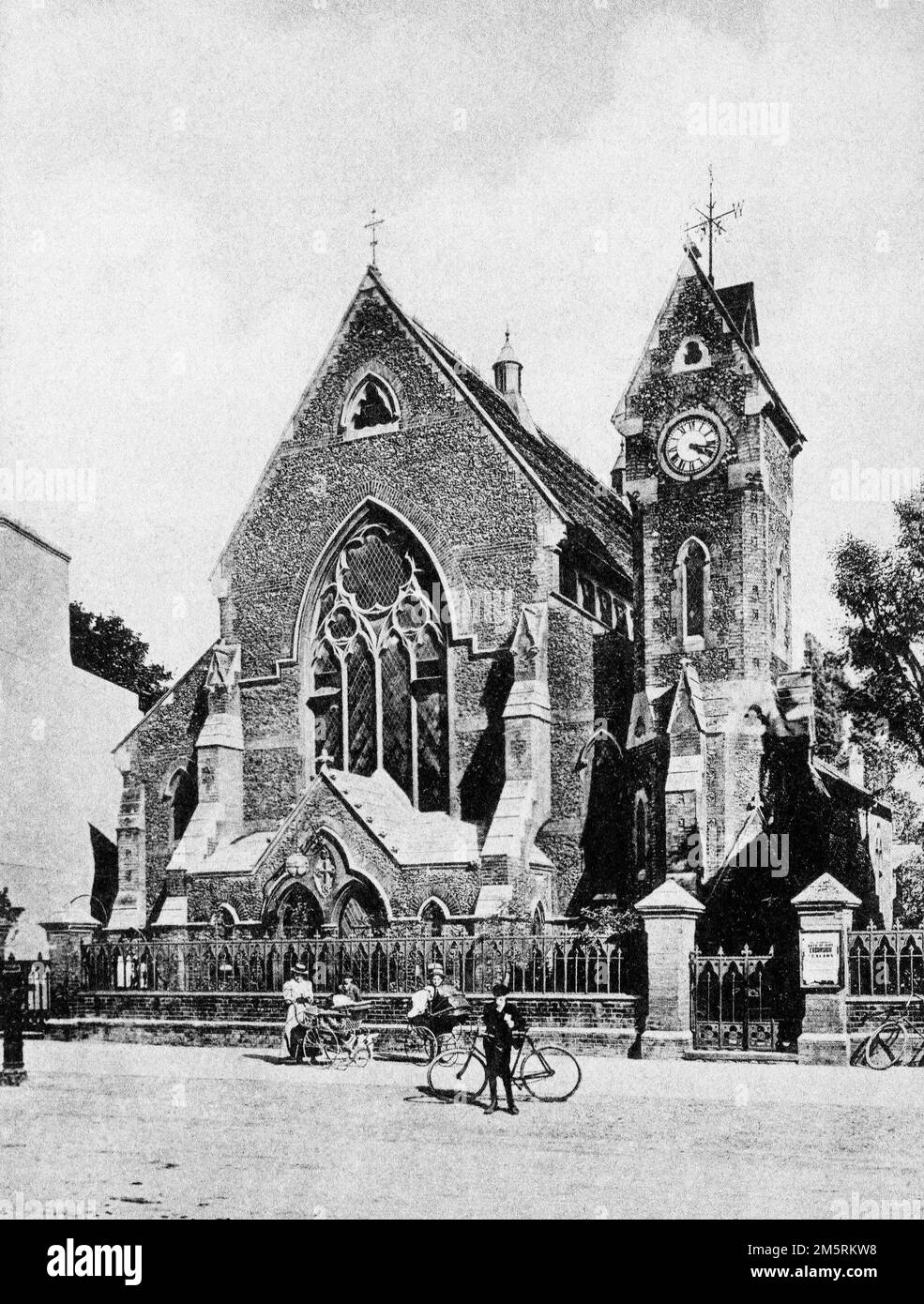 Racing at newmarket Black and White Stock Photos & Images - Alamy