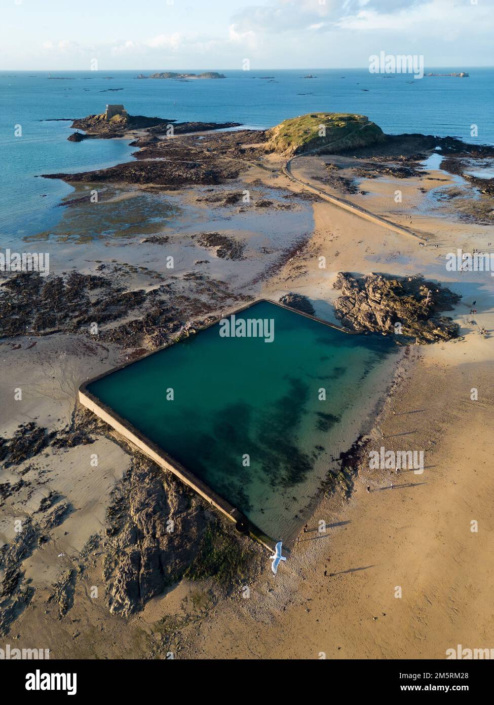 Saint malo aerial view hi-res stock photography and images - Alamy