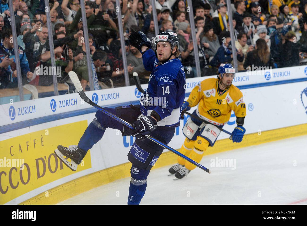 Davos, Switzerland. 30th Dec, 2022. 30.12.2022, Davos, Eisstadion Davos ...