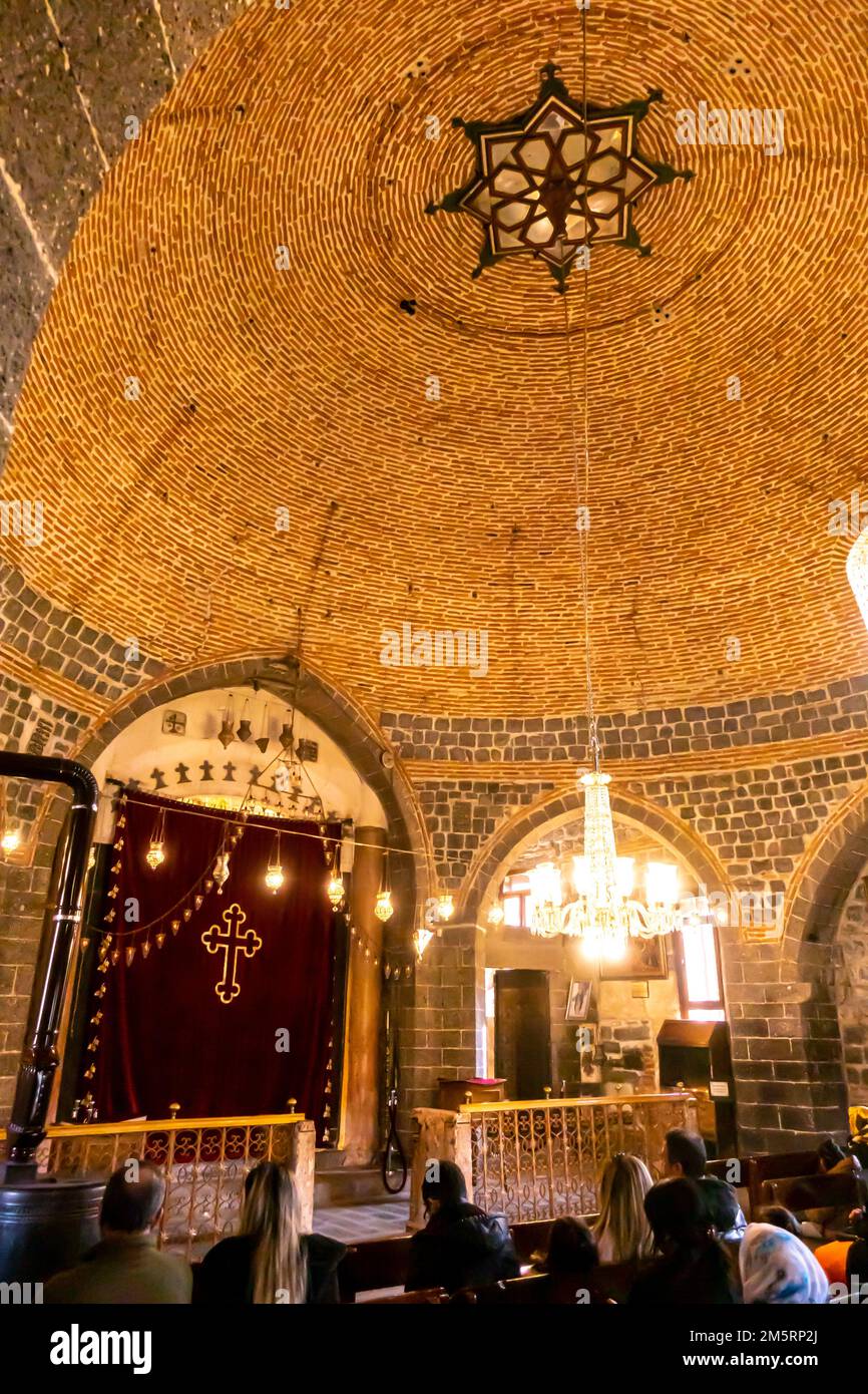 Virgin mary syriac orthodox church hi-res stock photography and images ...