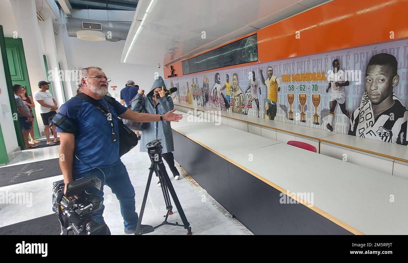 Santos, Sao Paulo, Brasil. 30th Dec, 2022. (INT) Tribute to the late ...
