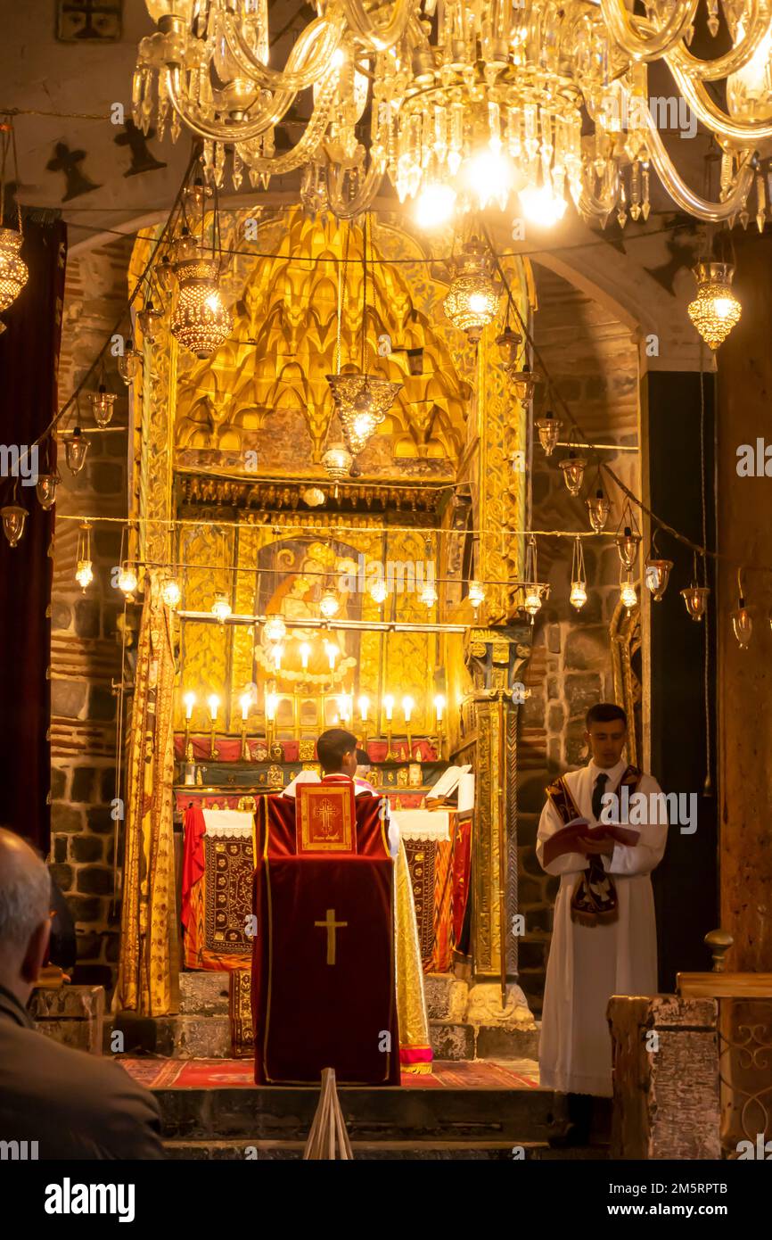 Christmas mass, celebration in Syriac Orthodox Church of the Virgin ...