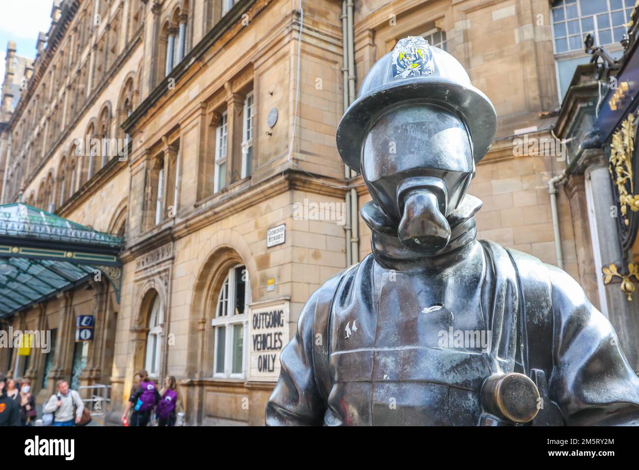 Statue,of,fireman,outside,Glasgow Central Station,train,train station ...