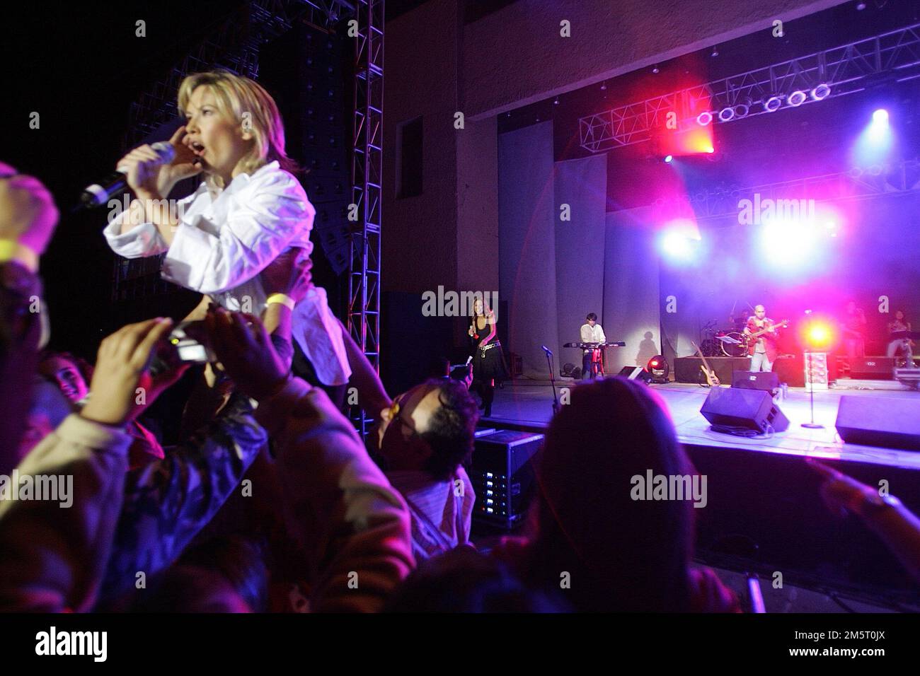 Flans, Mexican musical group, originally made up of Ivonne Guevara ...