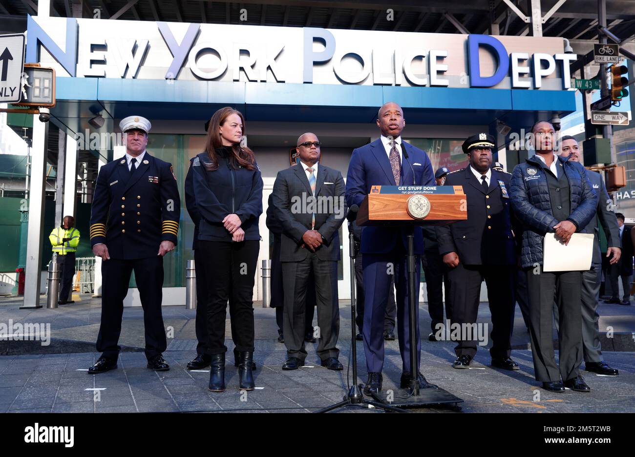 New York City, USA. 30th Dec, 2022. NYFD Commissioner Laura kavanagh ...