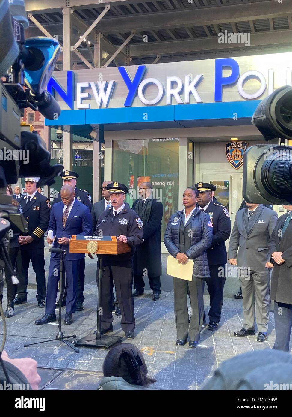 Mayor Eric Adams holds Security Briefing Times Square, New York City ...