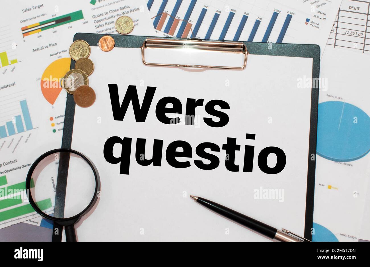 Job interview question mark hi-res stock photography and images - Alamy