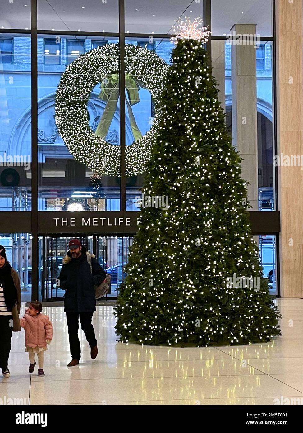 Christmas Tree, Lobby of MetLife Building, 2022 Holiday Season, New ...