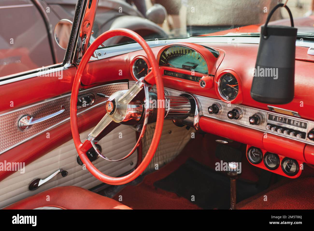 2022 Ford Thunderbird Interior