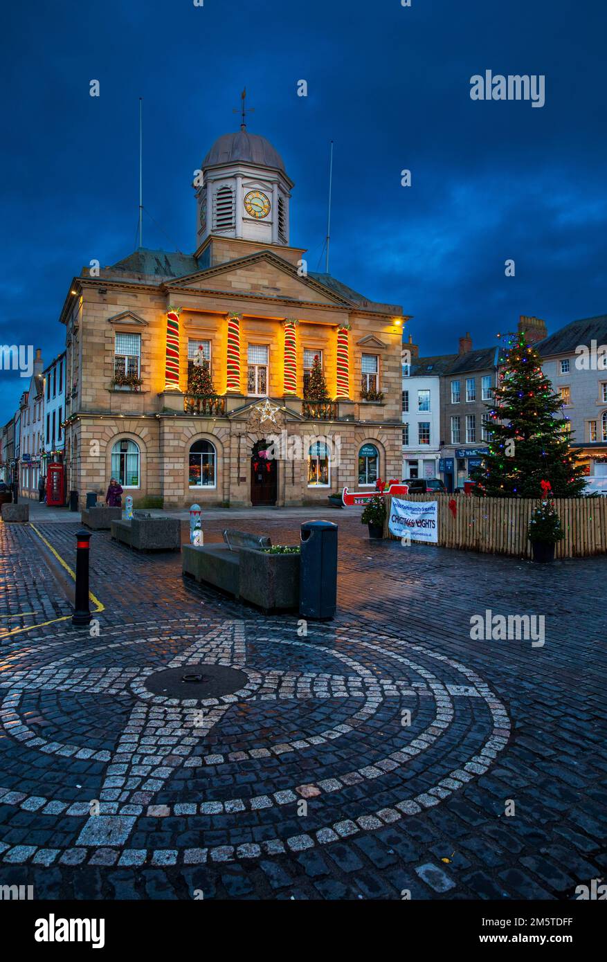 Kelso square hi-res stock photography and images - Alamy