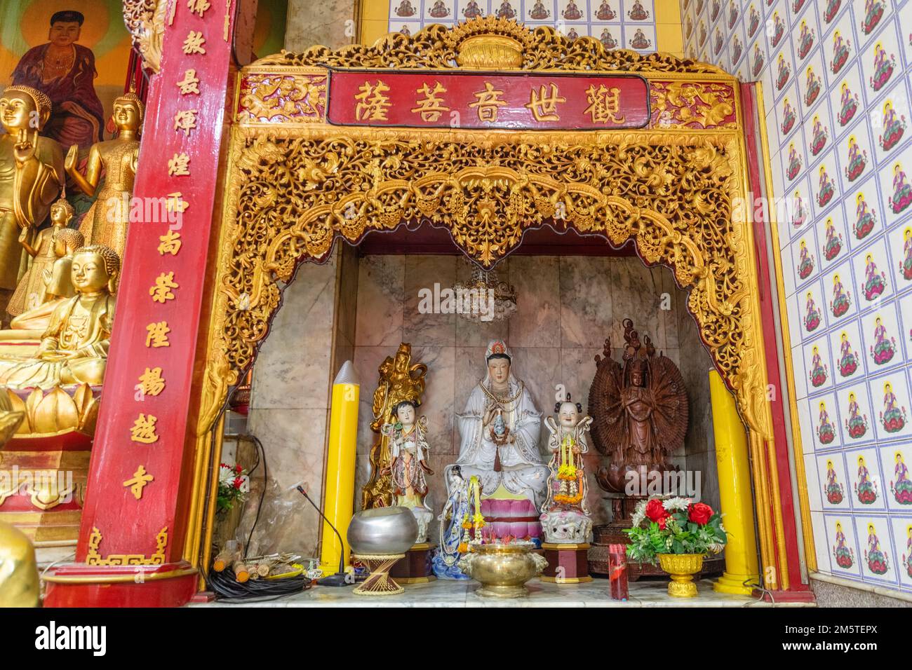 Wat Lokanukroh (Chua Tu Te), Chinese / Vietnamese Buddhist temple ...