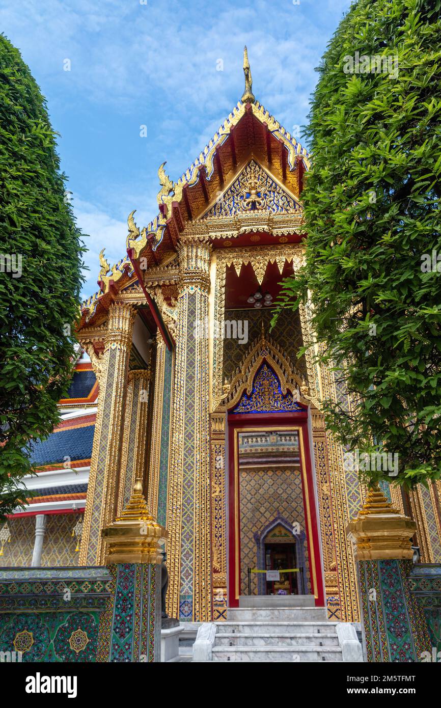 Wat Ratchabophit Sathitmahasimaram Ratchaworawihan, a Buddhist temple ...