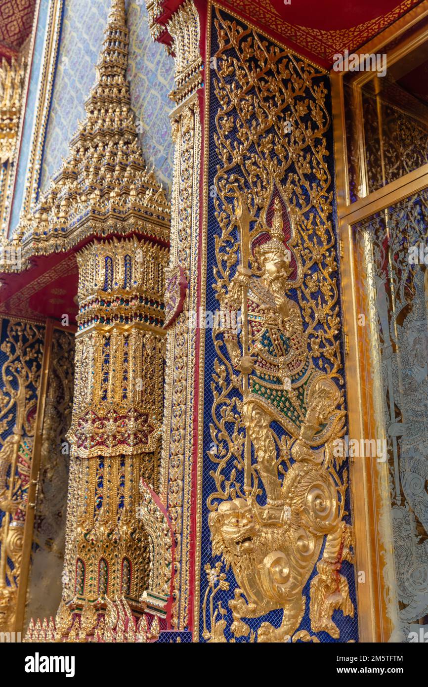 Details of Wat Ratchabophit Sathitmahasimaram Ratchaworawihan, a ...