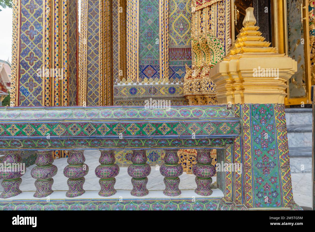 Details of Wat Ratchabophit Sathitmahasimaram Ratchaworawihan, a ...