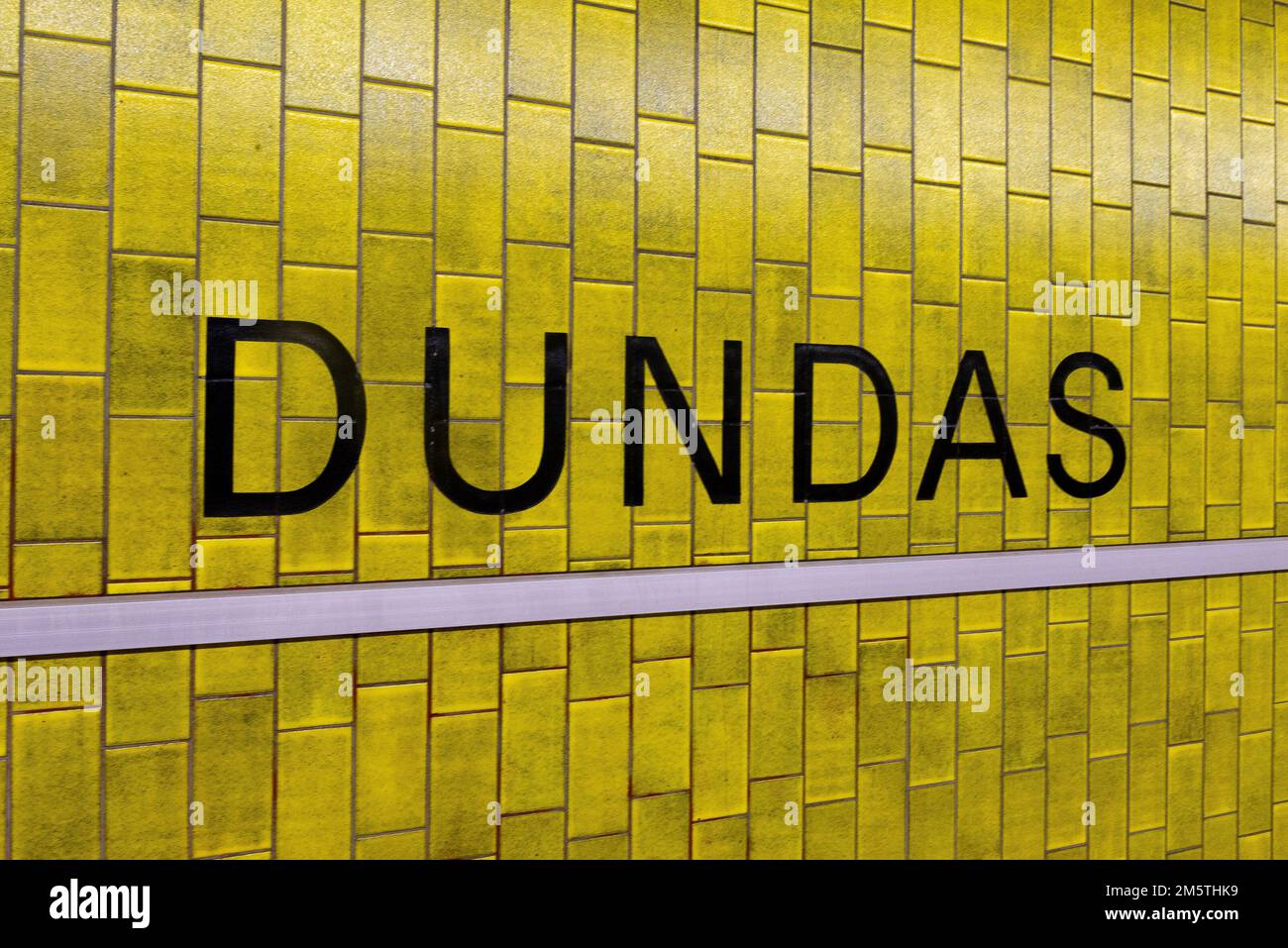 Dundas logo hi-res stock photography and images - Alamy