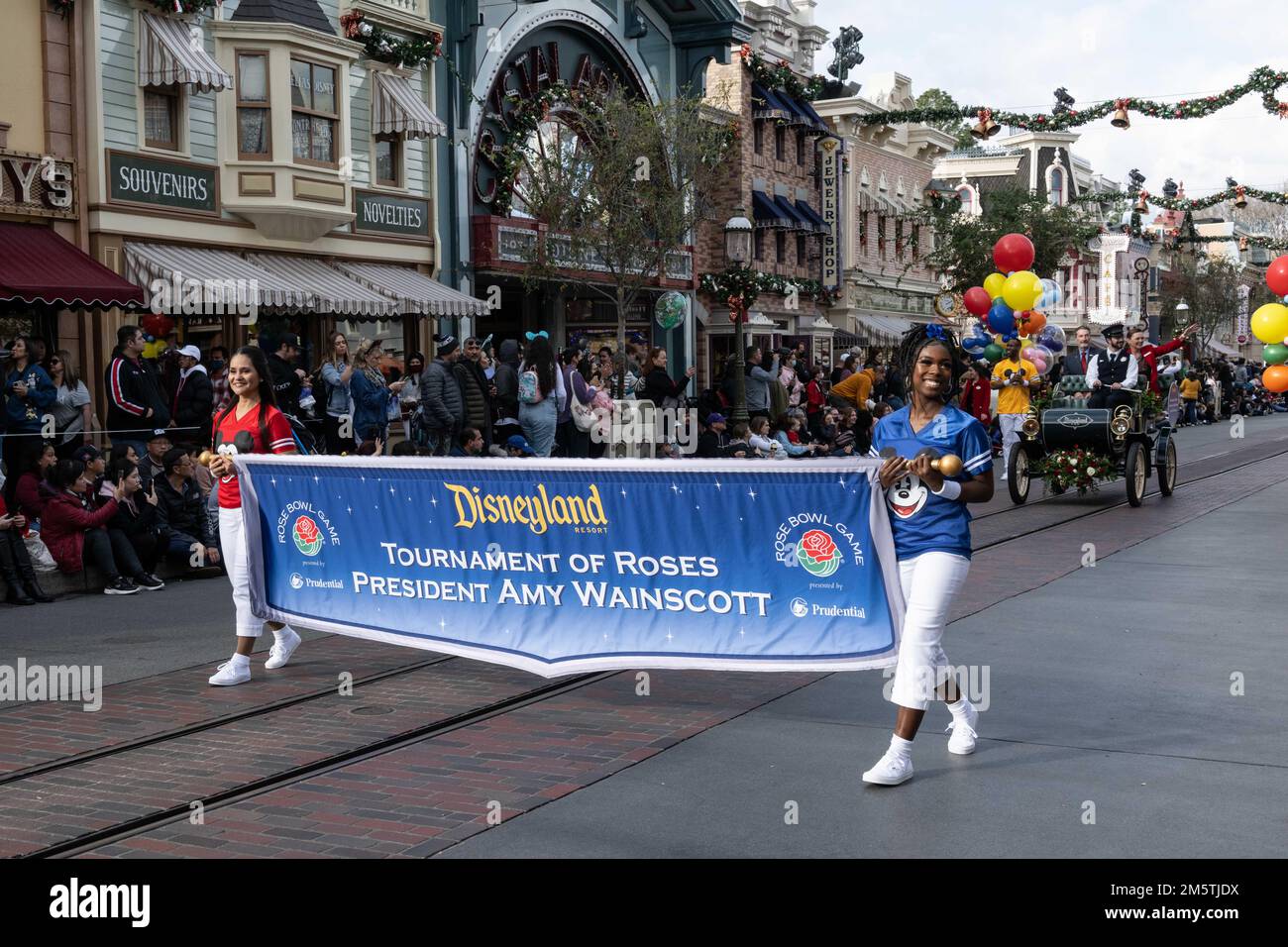 Amy wainscott hi-res stock photography and images - Alamy