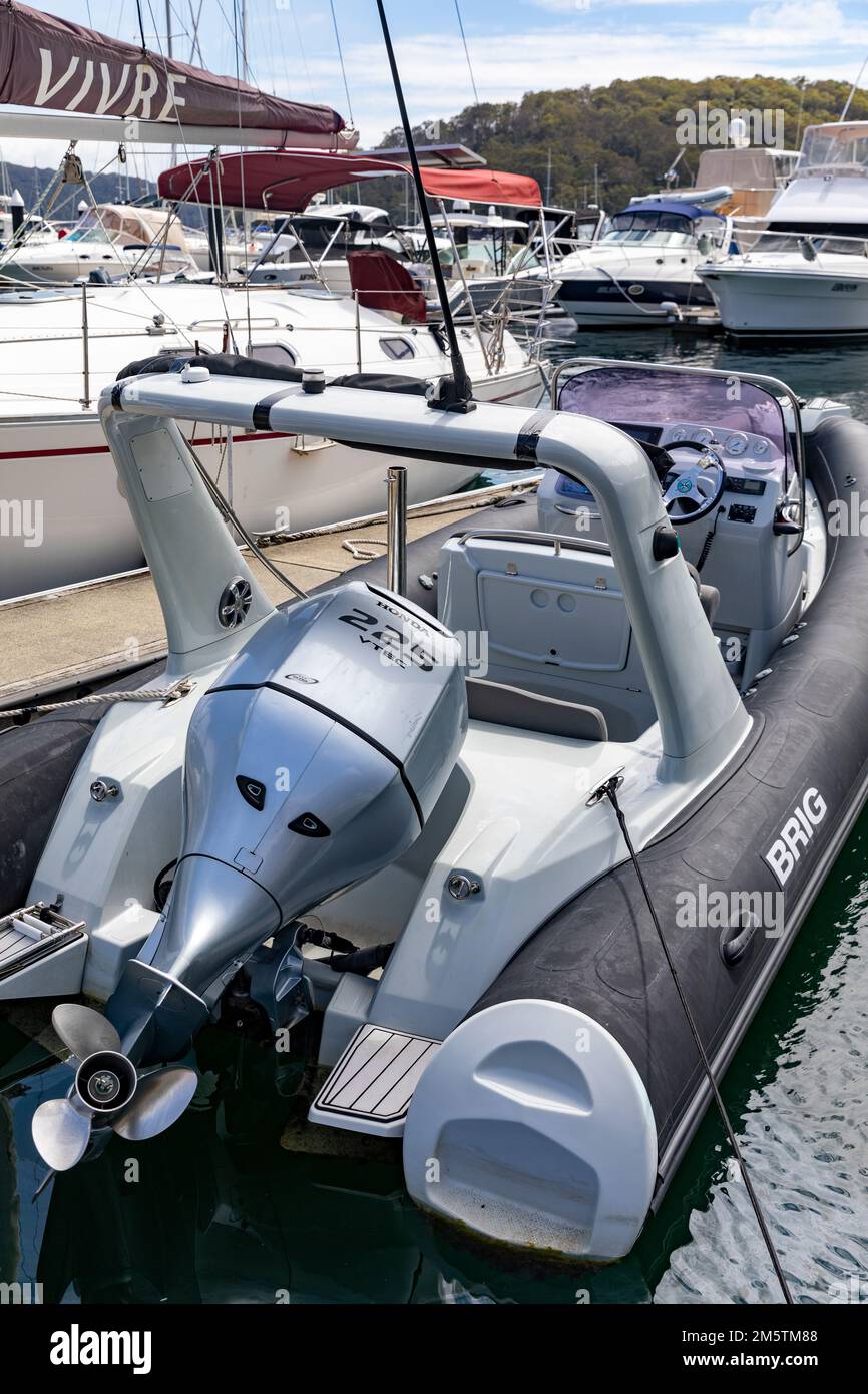 Honda vtech 225 outboard motor hi-res stock photography and images - Alamy