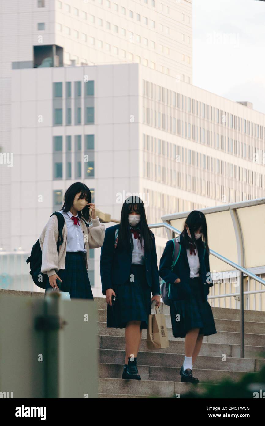 Japanese people and the cityscape of Tokyo Stock Photo - Alamy