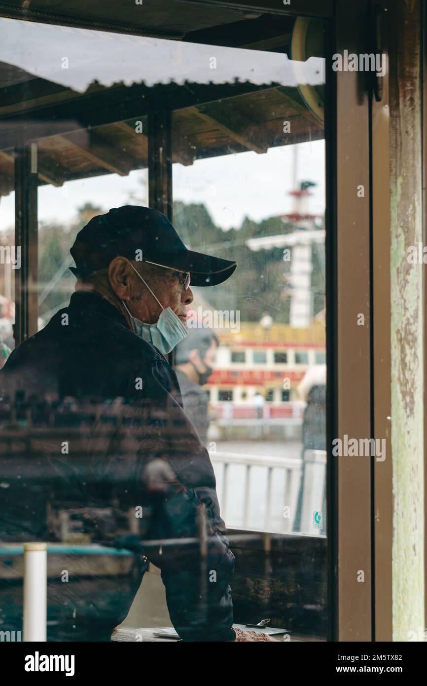 Safety officer hi-res stock photography and images - Alamy