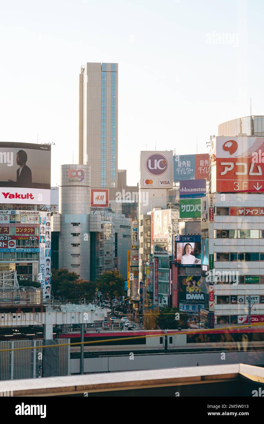 Train shibuya hi-res stock photography and images - Alamy