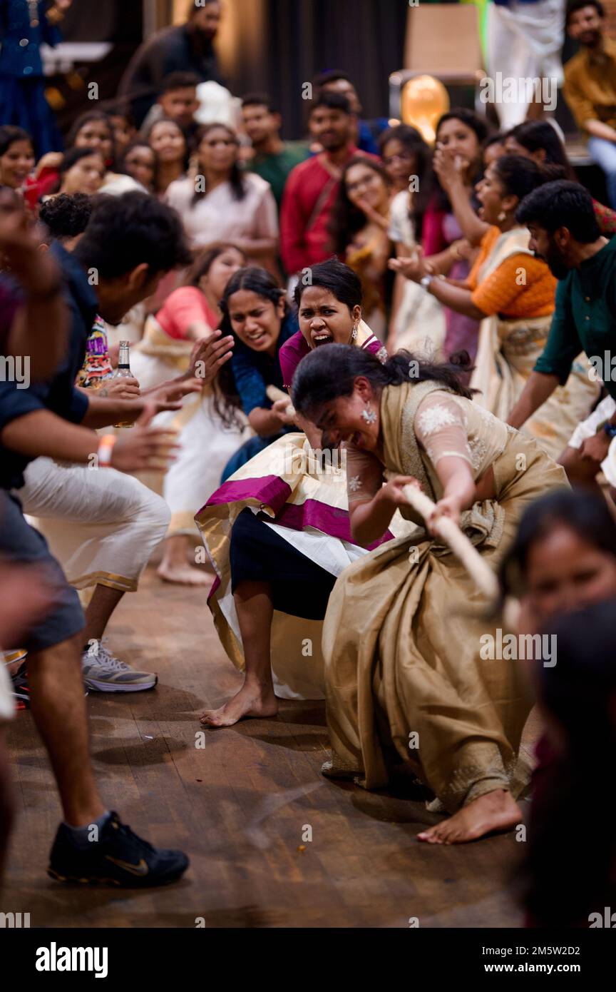 Indian playing tug of war hi-res stock photography and images - Alamy