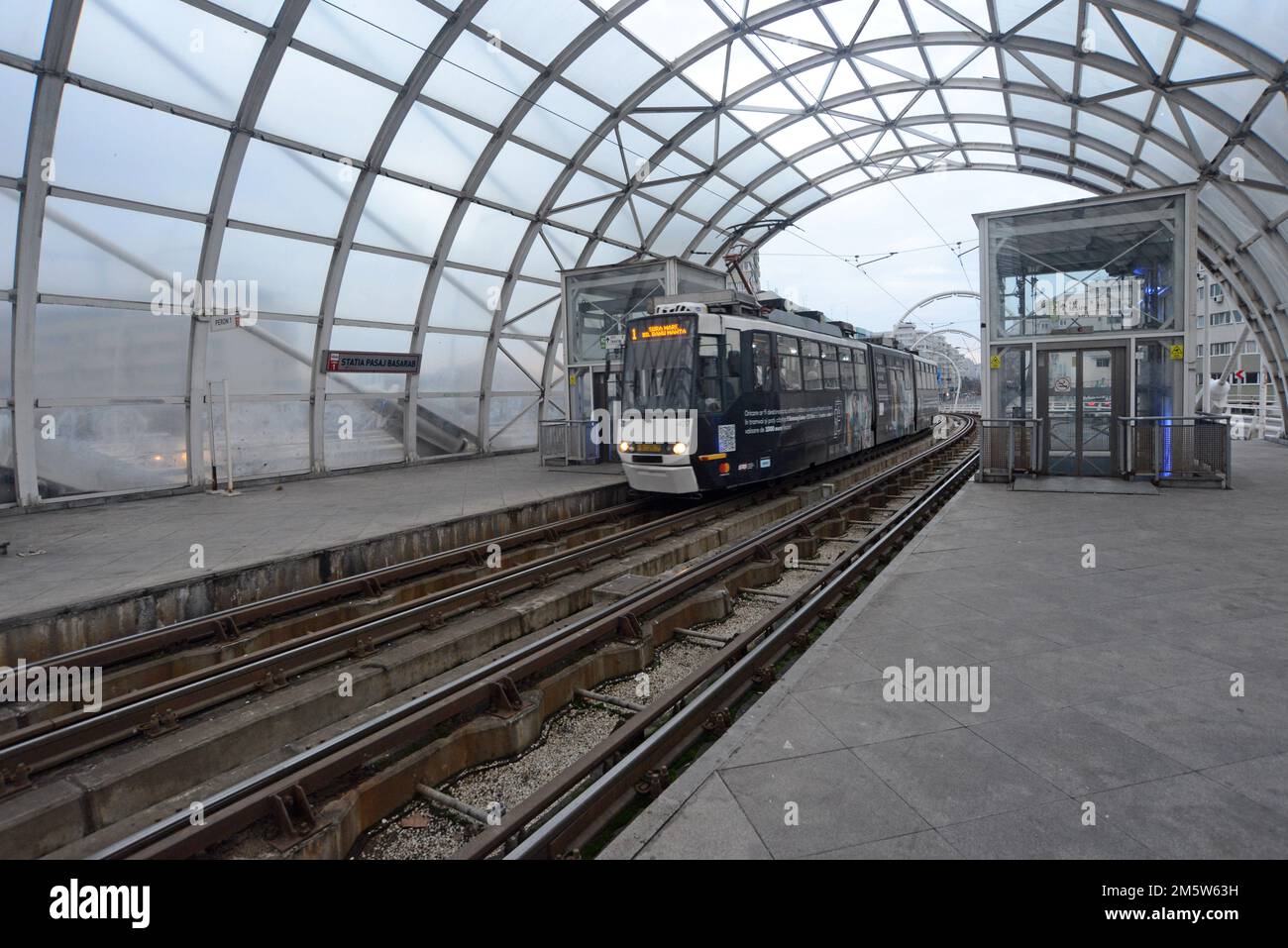 V3a hi-res stock photography and images - Alamy