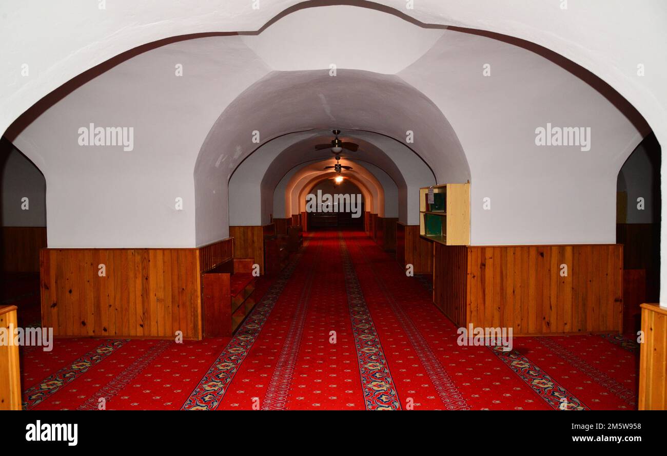 Historical Underground Mosque - Istanbul Stock Photo - Alamy