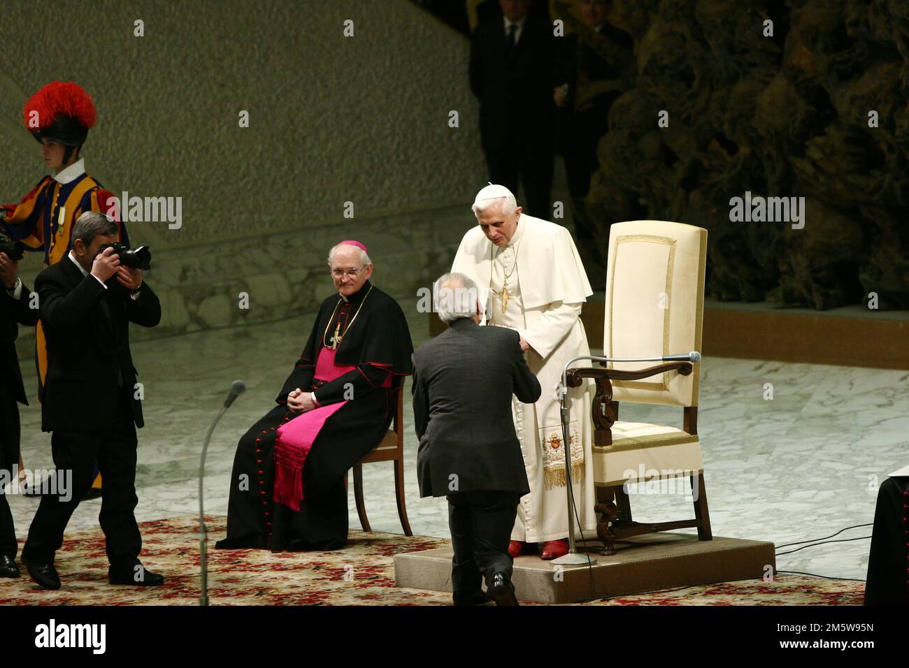 Sala nervi vaticano hi-res stock photography and images - Alamy