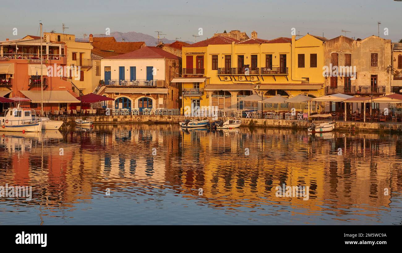 Morning light, sunrise, Venetian harbour, row of houses, colourful ...